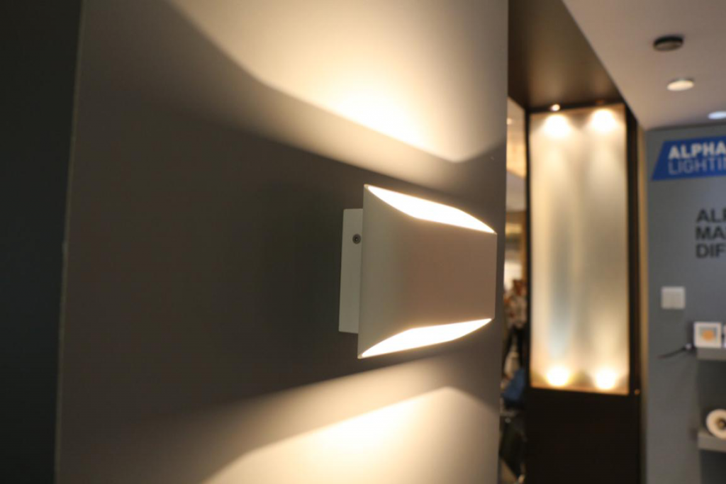 Advantages of using LED lights_ALPHA LIGHTING